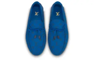 LOUIS VUITTON Monogram Driver Moccasins