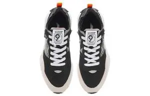 LI-NING Eternal V2 Low Top Sneakers