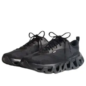 On X Kith K-tech 1 Sneakers - Black