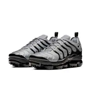 Nike Vapormax Plus Sneakers - Black/dark Gray