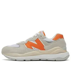 NEW BALANCE New Balance 57/40 Sneakers Creamwhite