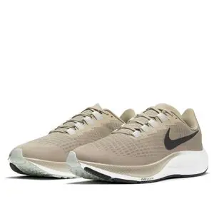 Nike Zoom Pegasus 37 Sneakers - Purple/black