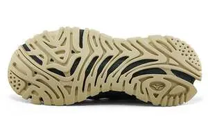 Mizuno Gm Ii 01 Athletic Sneakers