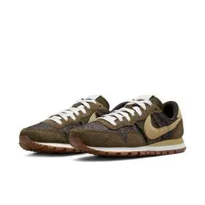 Nike Pegasus 83 Premium "naike The One Line" Sneakers