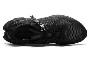 Mizuno Koi 2k Athletic Sneakers - Black