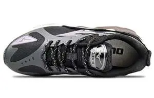 Mizuno Athletic Sneakers