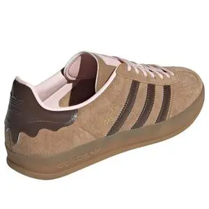 Adidas Gazelle "valentine's Day" Sneakers - Brown/pink