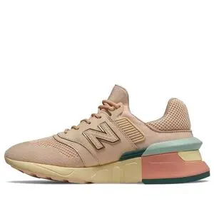 NEW BALANCE New Balance 997 Sport Low Top Sneakers Pink