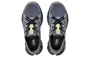 On Cloud X 3 Running Shoe