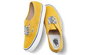 VANS Authentic 44 Sneakers - Yellow