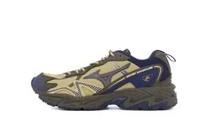 Mizuno Wltr30 X Natural Hotel X Adventure Low Top Sneakers - Brown