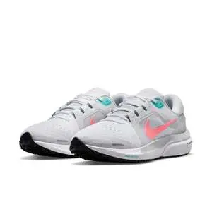 Nike Zoom Vomero 16 Sneakers - Grey/pink