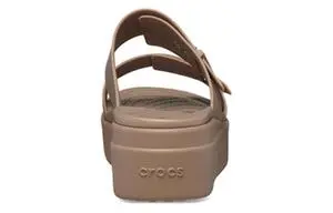 CROCS Brooklyn Sandal Low Wedge - Latte