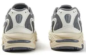 Mizuno Adventure Twe Low Top Sneakers