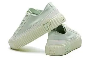 FILA Gear Sneakers
