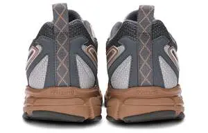 Mizuno Speed S Athletic Sneakers