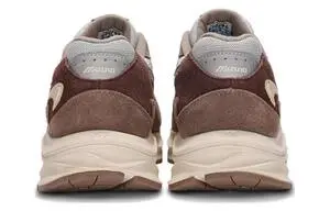 Mizuno Pi Retro Low Sneakers - Brown/white/grey