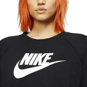 Nike Essential Knit Crewneck