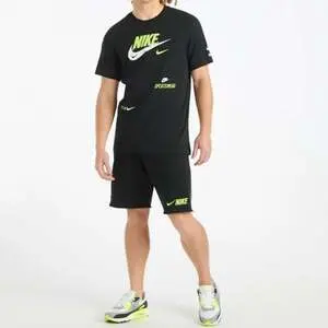 Nike Swoosh Round Neck Short Sleeve" T-shirt