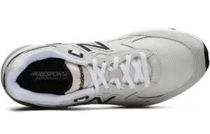 NEW BALANCE 880 Series Sneakers - Creamy