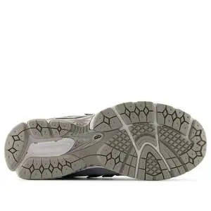 NEW BALANCE 1906r Sneakers - Grey/silver
