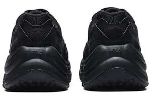 FILA Arch Sneakers