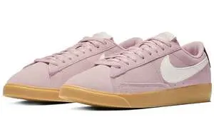 Nike Blazer Low Sd Sneakers - Pink