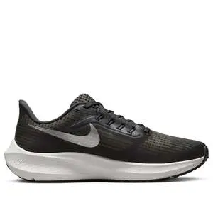 Nike Zoom Winflo Athletic Sneakers - Black/orange