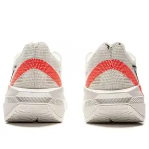 LI-NING Ultra Light 2025 Athletic Sneakers - White/red