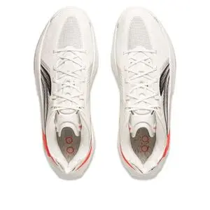 LI-NING Ultra Light 2025 Athletic Sneakers - White/red