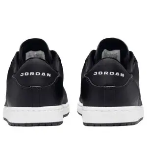 JORDAN Court Connect Sneakers