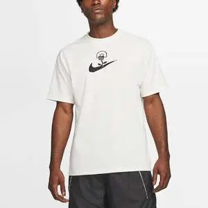 Nike Basketball Short Sleeve Graphic T-shirt - Creamy