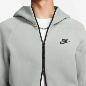 Nike Tech Fleece Windrunner Hooded Jacket - Light Green
