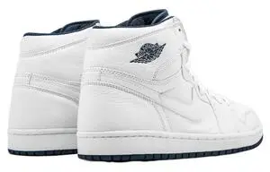JORDAN 1 Retro High Top Sneakers - White