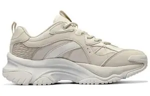 Sketchers Moonhiker Sneakers