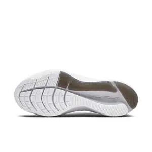 Nike Zoom Winflo Sneakers - Purple