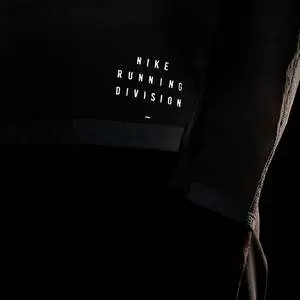 Nike Run Division Midlayer Woven Running Tops