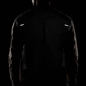 Nike Run Division Midlayer Woven Running Tops