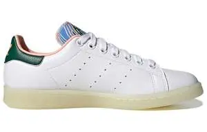Adidas Stan Smith Low Top Sneakers - White