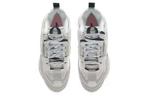 LI-NING Superwave Golden "snow White" Sneakers - Grey/white