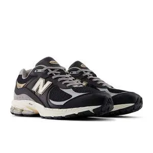 NEW BALANCE 2002r "black Sea Salt - White/black/gold