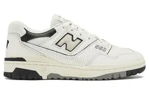 NEW BALANCE 550 Sneakers - Cream/black