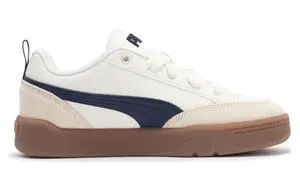 PUMA Classic Low Sneakers