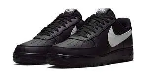 Nike Force 1 '07 Premium Sneakers - Black
