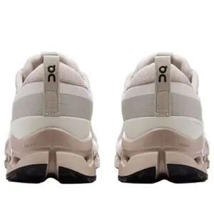 On Cloudsurfer Trail 2 Sneakers - Frost/truffle