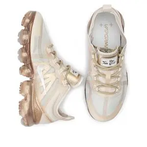 Nike Vapormax 2019 Sneakers - White/gold