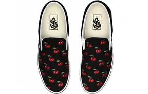 VANS Classic Slip-on "cherries" Casual Sneakers