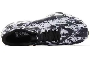 Mizuno Wave Rebellion Pro Athletic Sneakers - White/black