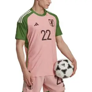 Adidas Fw22 Logo T-shirt