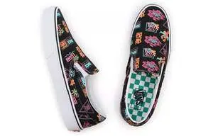 VANS Classic Slip-on Platform Sneakers - Black/multi-color